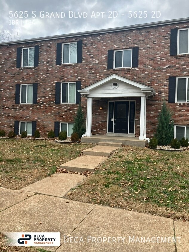 5625 S Grand Blvd Unit 5625 2D, St. Louis, MO 63111 - Room for Rent in ...