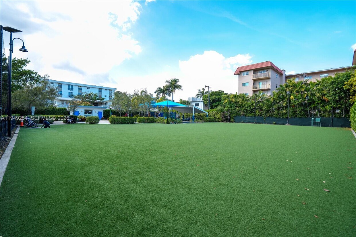 1185 98Th St Unit 6, Bay Harbor Islands, FL 33154 - Room for Rent in ...