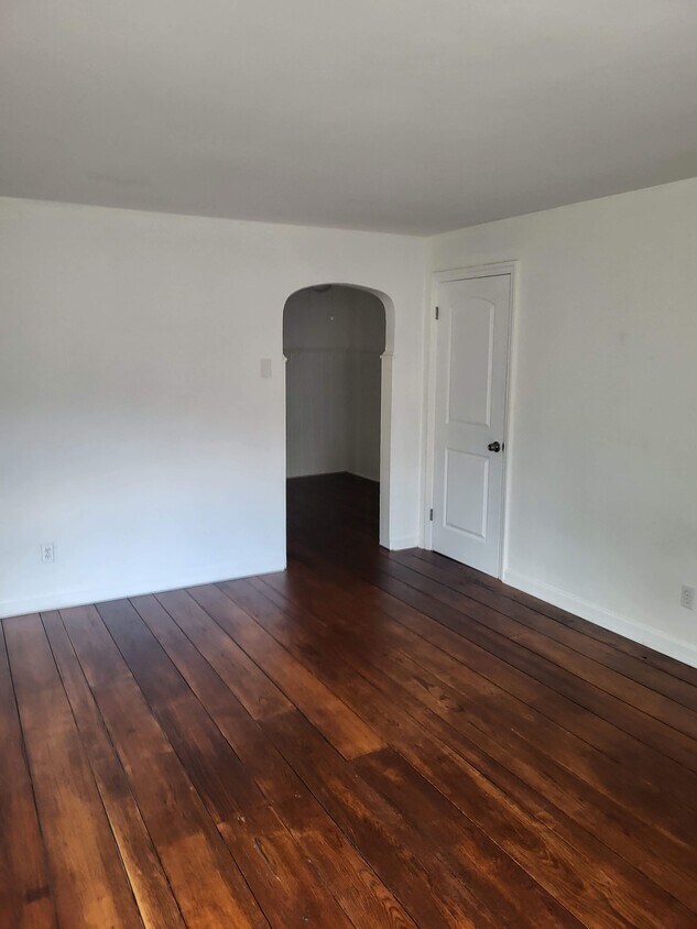 2802 Temple Ave Unit 1, Cincinnati, OH 45211 - Apartments in Cincinnati ...