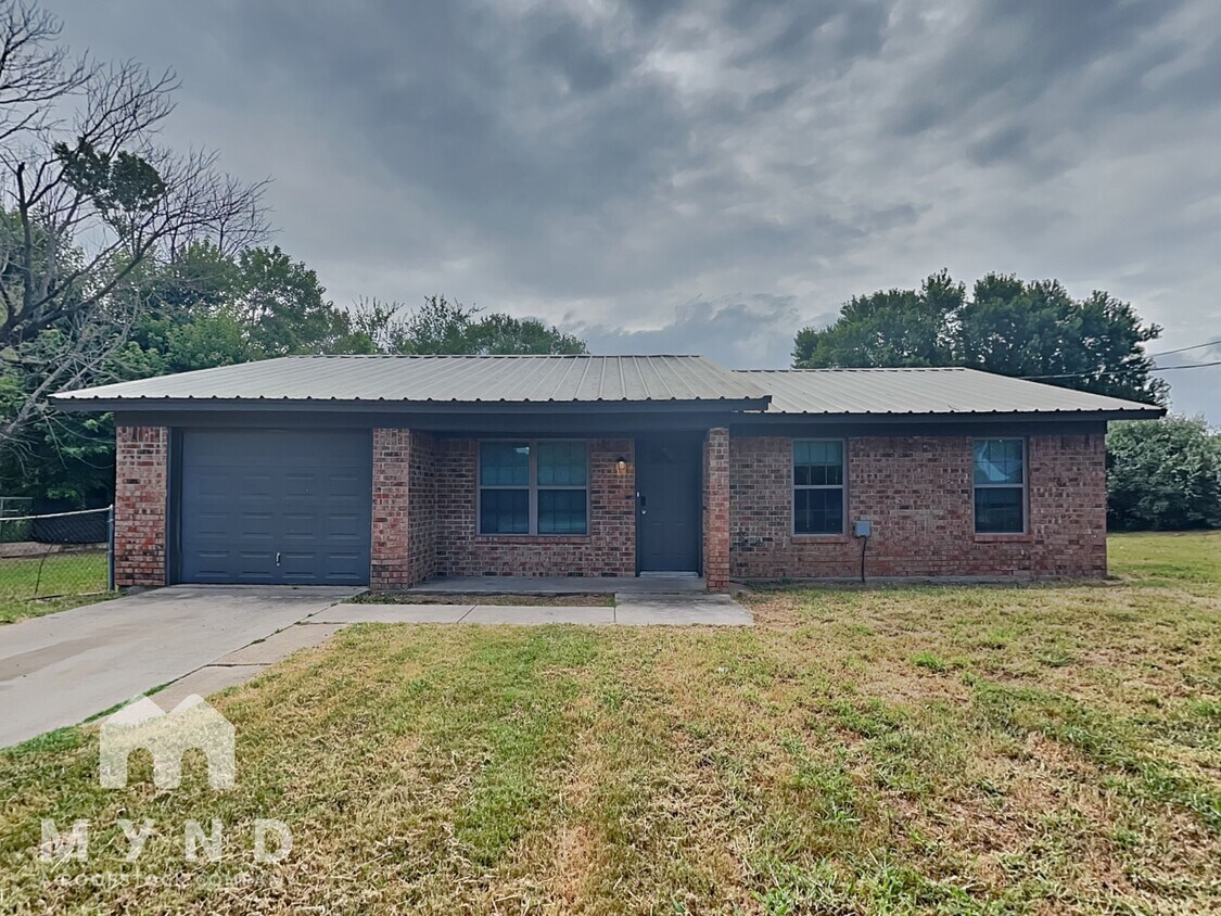 321 Berryhill Dr, Springtown, TX 76082 | Apartments.com
