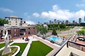 Lowry Hill Apartments for Rent with a Swimming Pool - Minneapolis, MN ...