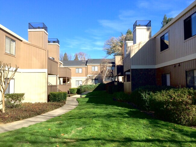 Hastings Ranch Rentals in Carmichael at 2727 Walnut Ave Carmichael, CA ...