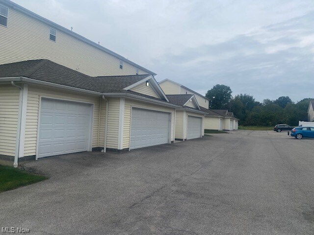 863 Cedar Way Unit 606, Youngstown, OH 44512 - Condo for Rent in ...