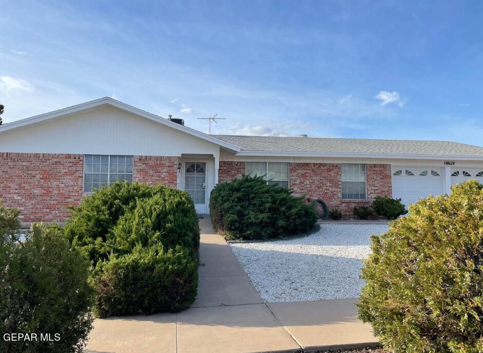 10624 Riverwood Dr, El Paso, TX 79935 - House Rental in El Paso, TX ...