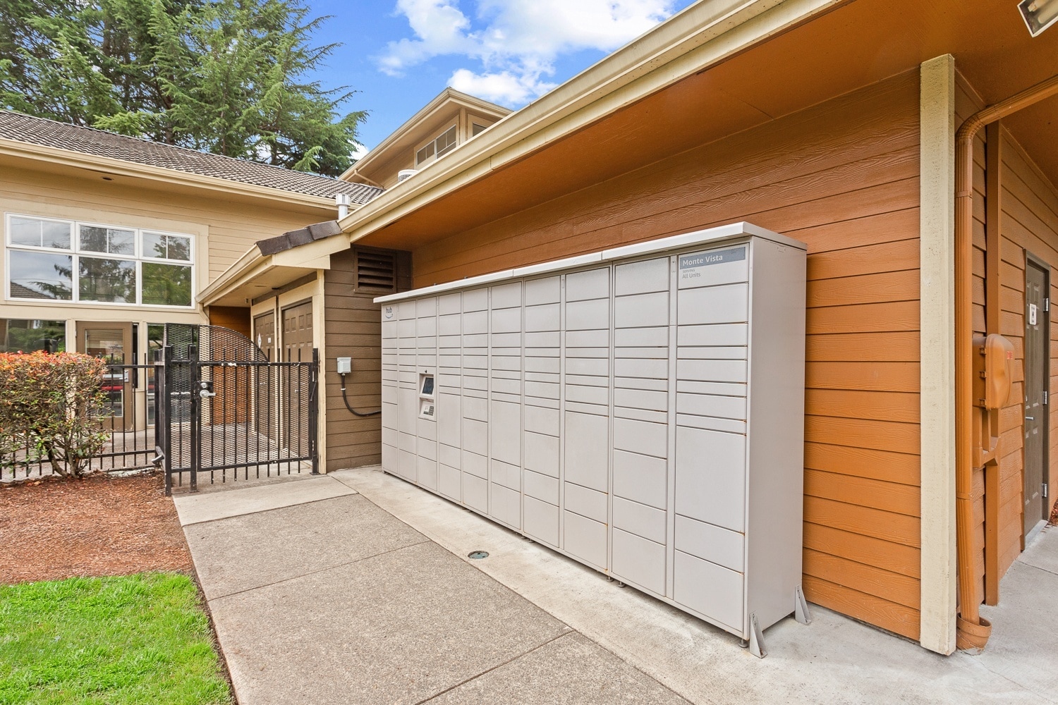 MonteVista at Murray Hill - 14900 Sw Scholls Ferry Rd Beaverton, OR ...