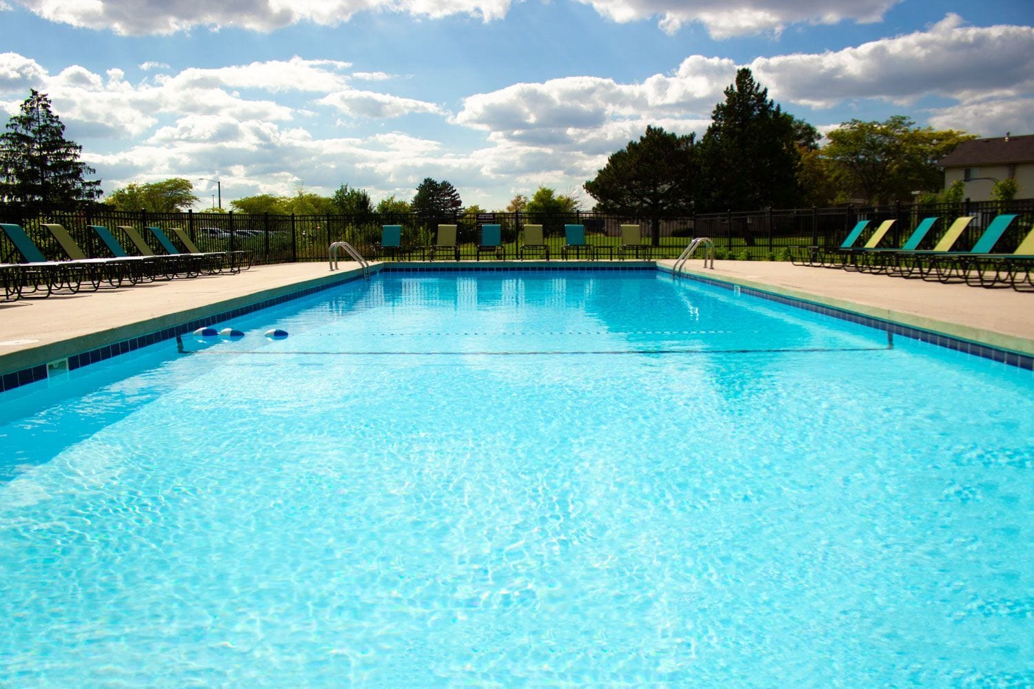 Windridge Apartments - 3734 Camelot Dr Se Grand Rapids, MI 49546 ...