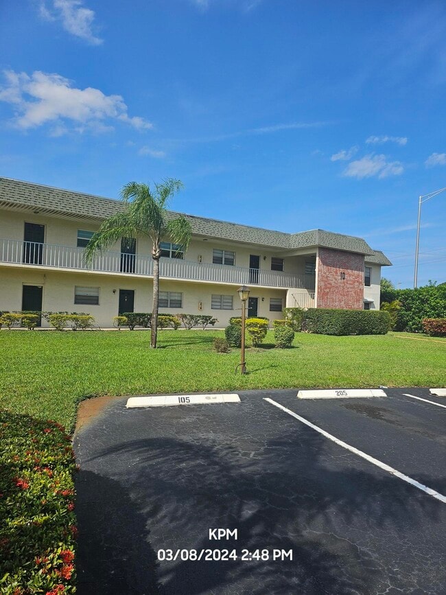 1900 S Kanner Hwy Unit 03-104, Stuart, FL 34994 - Condo for Rent in Stuart, FL | Apartments.com