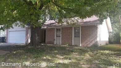 Meador Park Estates Student Apartments for Rent - Springfield, MO - 1 ...