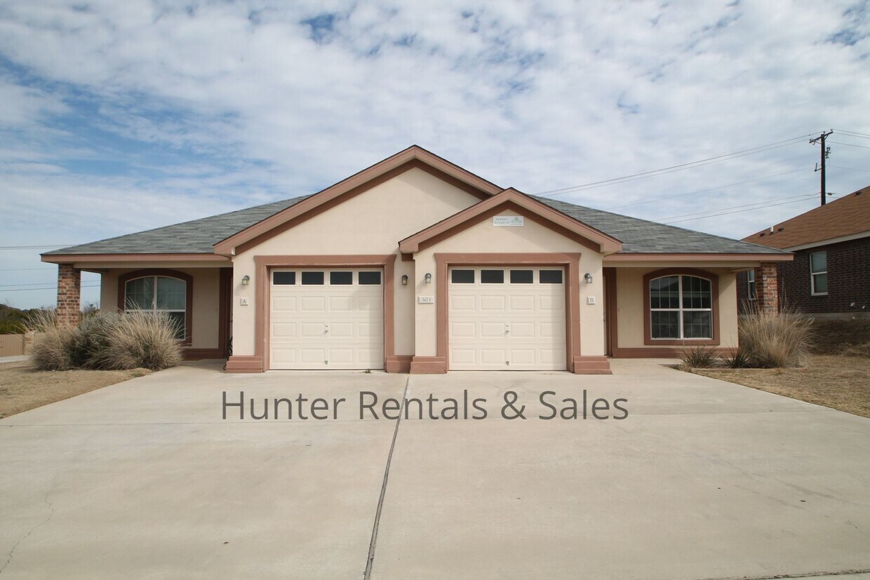 303 Study Hall Lp, Killeen, TX 76549 - Townhome Rentals in Killeen TX ...