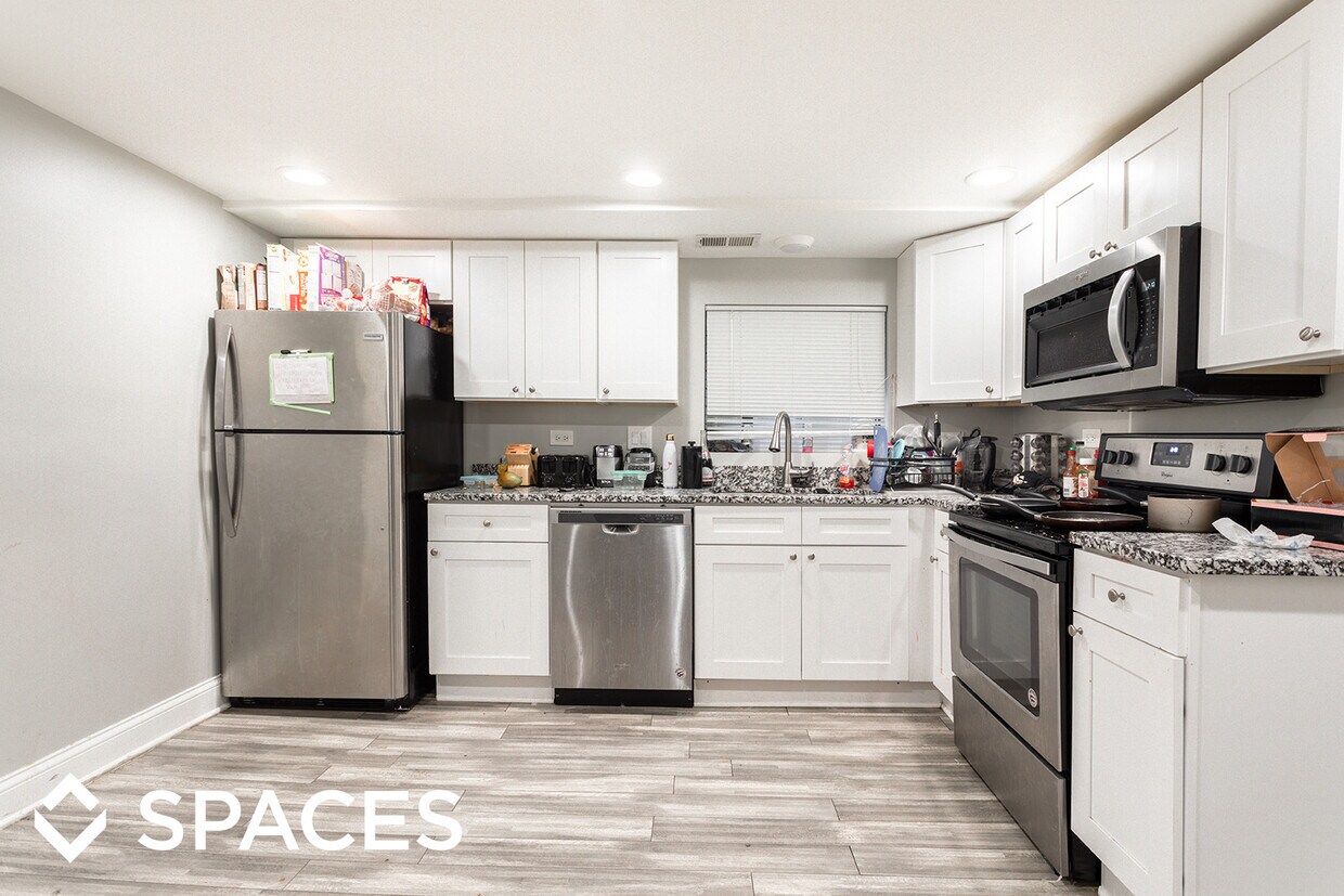 1840 W Addison St, Chicago, IL 60613 - 1840 W Addison St Chicago, IL ...