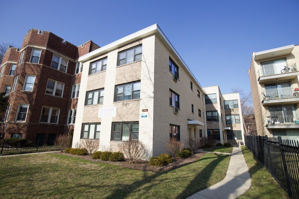 1644 W Sherwin Ave Unit B4, Chicago, IL 60626 | Apartments.com