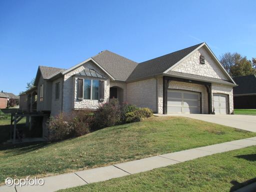 1303 Eaglegate Pky, Springfield, MO 65804 - House Rental in Springfield ...