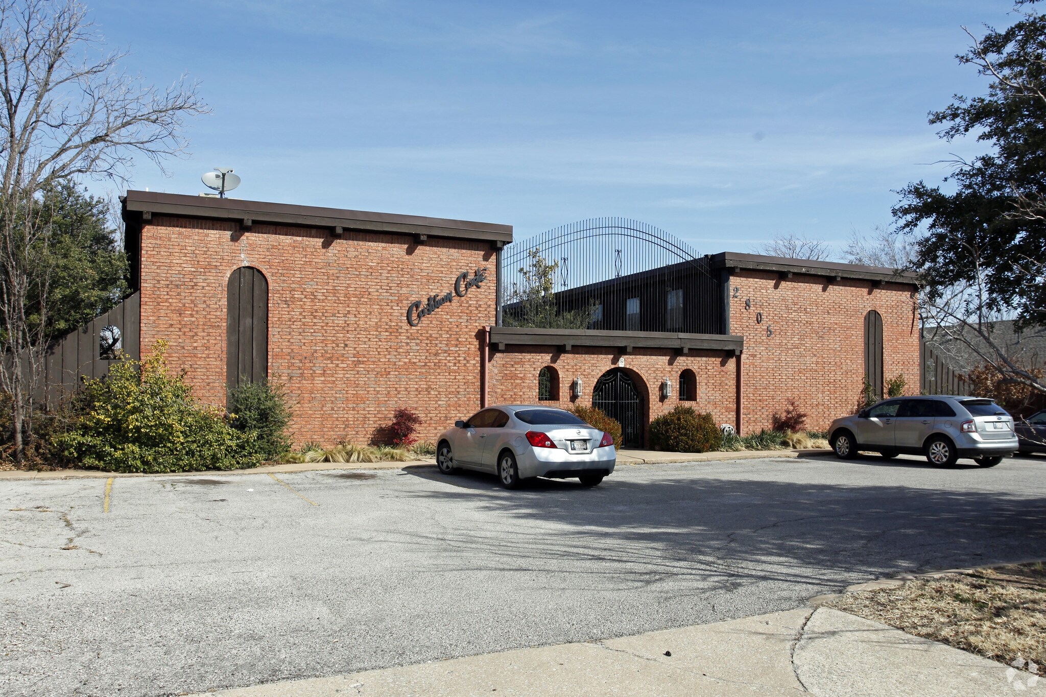 Castilian Corte Apartments - 2805 Nw 58th Pl Oklahoma City, OK 73112 ...