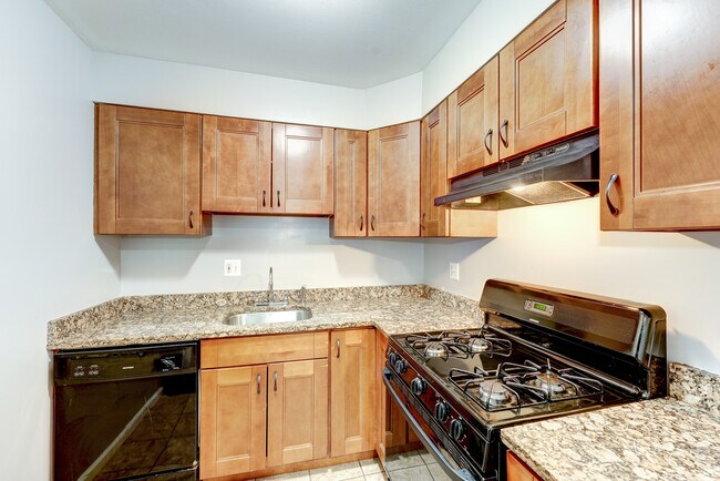 1851 Addison Rd S Unit 1851, District Heights, MD 20747 - Condo for ...