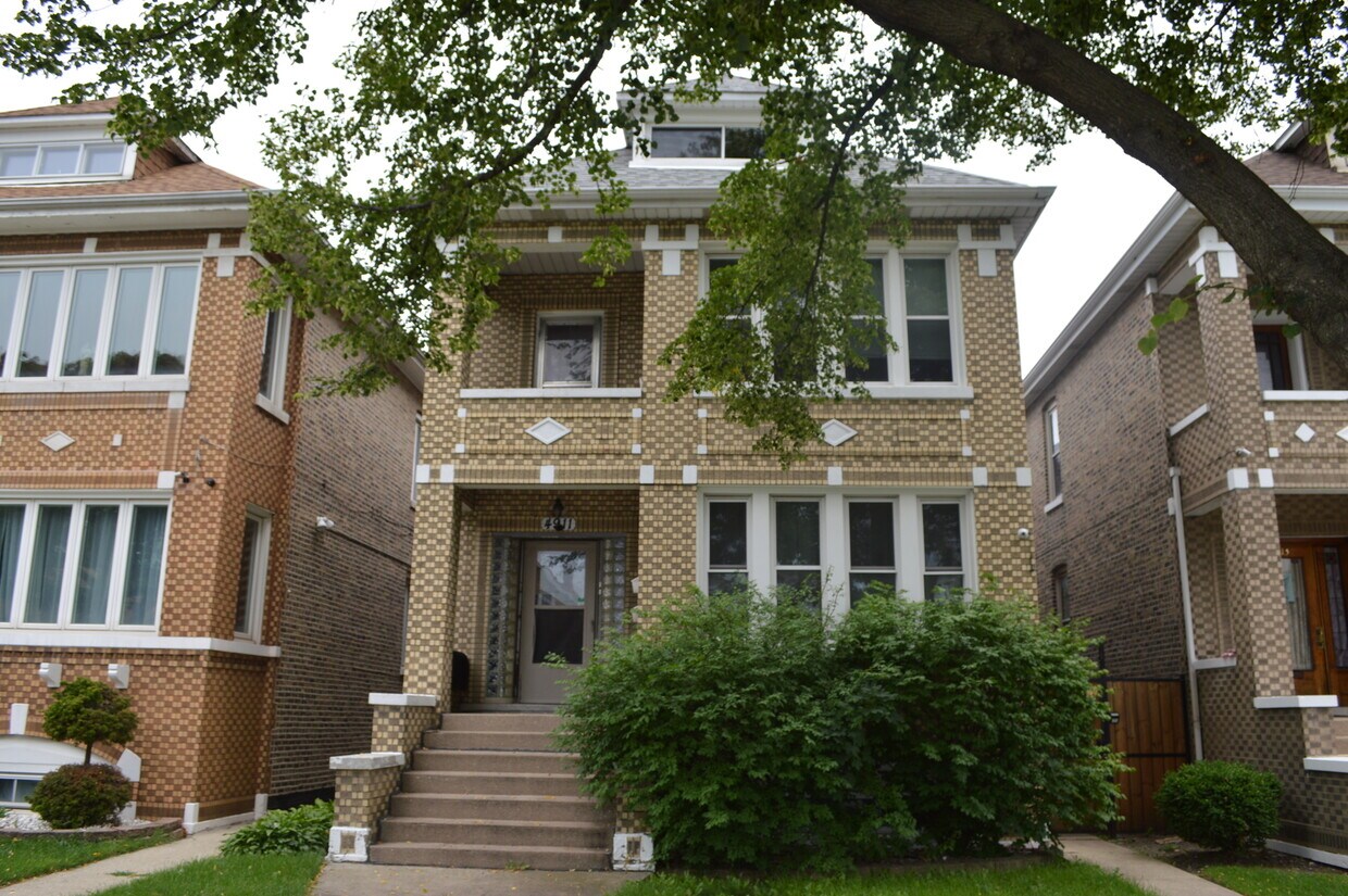 4911 S Keeler Ave, Chicago, IL 60632 - House Rental in Chicago, IL ...