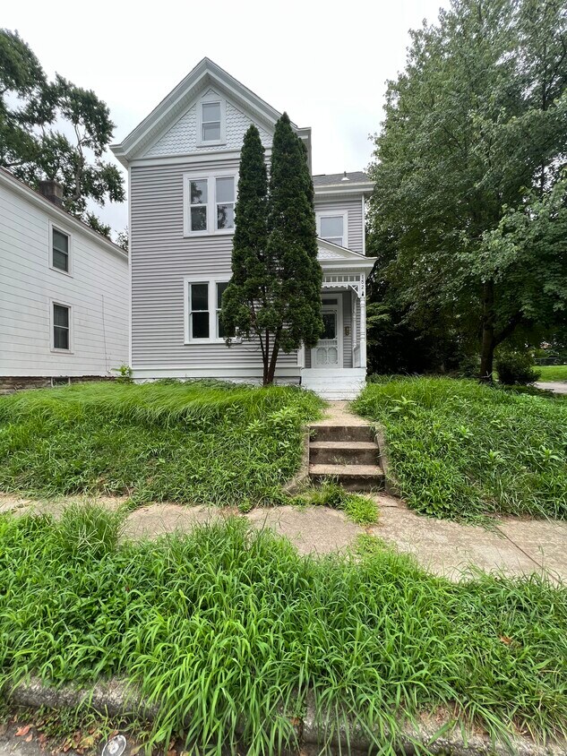 152 Meridian St, Cincinnati, OH 45233 - House Rental in Cincinnati, OH ...