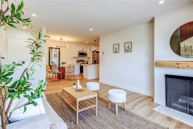 8163 Redlands St Unit 73, Los Angeles, CA 90293 - Condo for Rent in Los ...