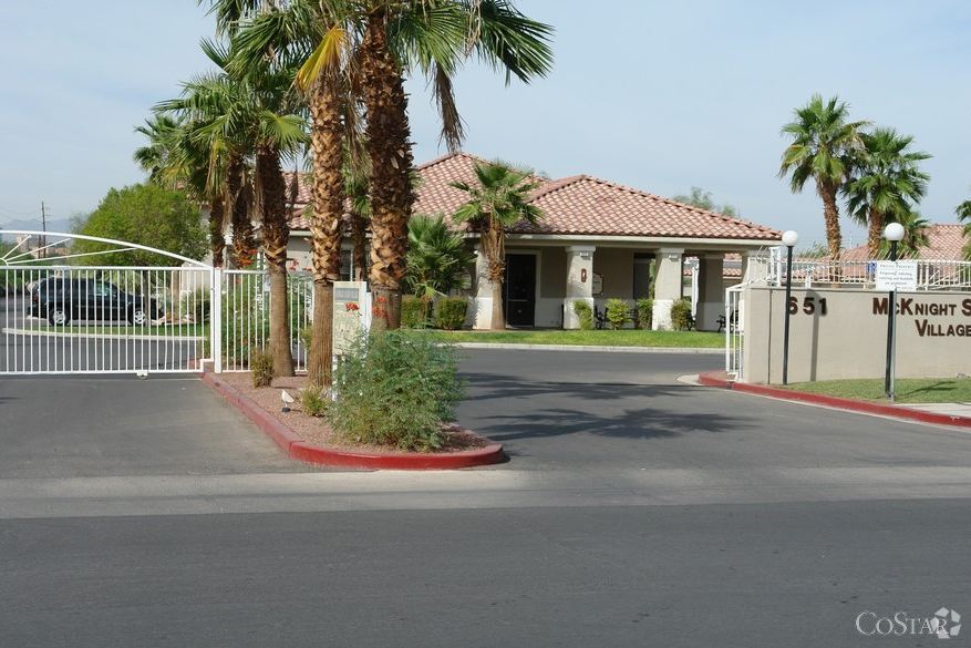 McKnight Senior Village - 651 McKnight St Las Vegas, NV 89101 ...