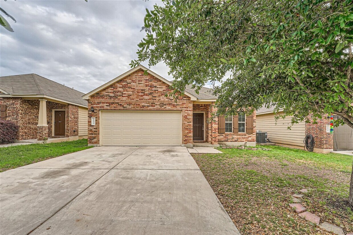 10434 Ashbury Creek, San Antonio, TX 78245 - House Rental in San ...