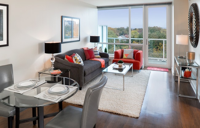 Verde Pointe Apartments - 1947 N Uhle St Arlington, VA | Apartments.com