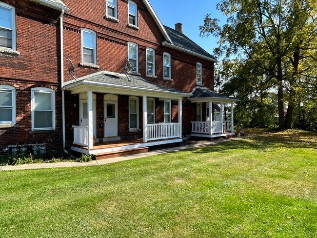 3071 George Urban Blvd Unit #4, Depew, NY 14043 - Apartments in Depew ...