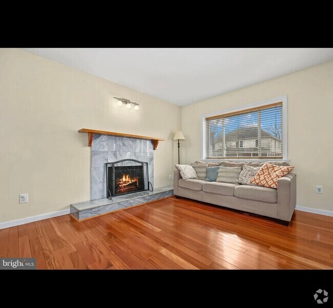 Chestnut Ridge Manor Apartments for Rent - Silver Spring, MD - Updated ...