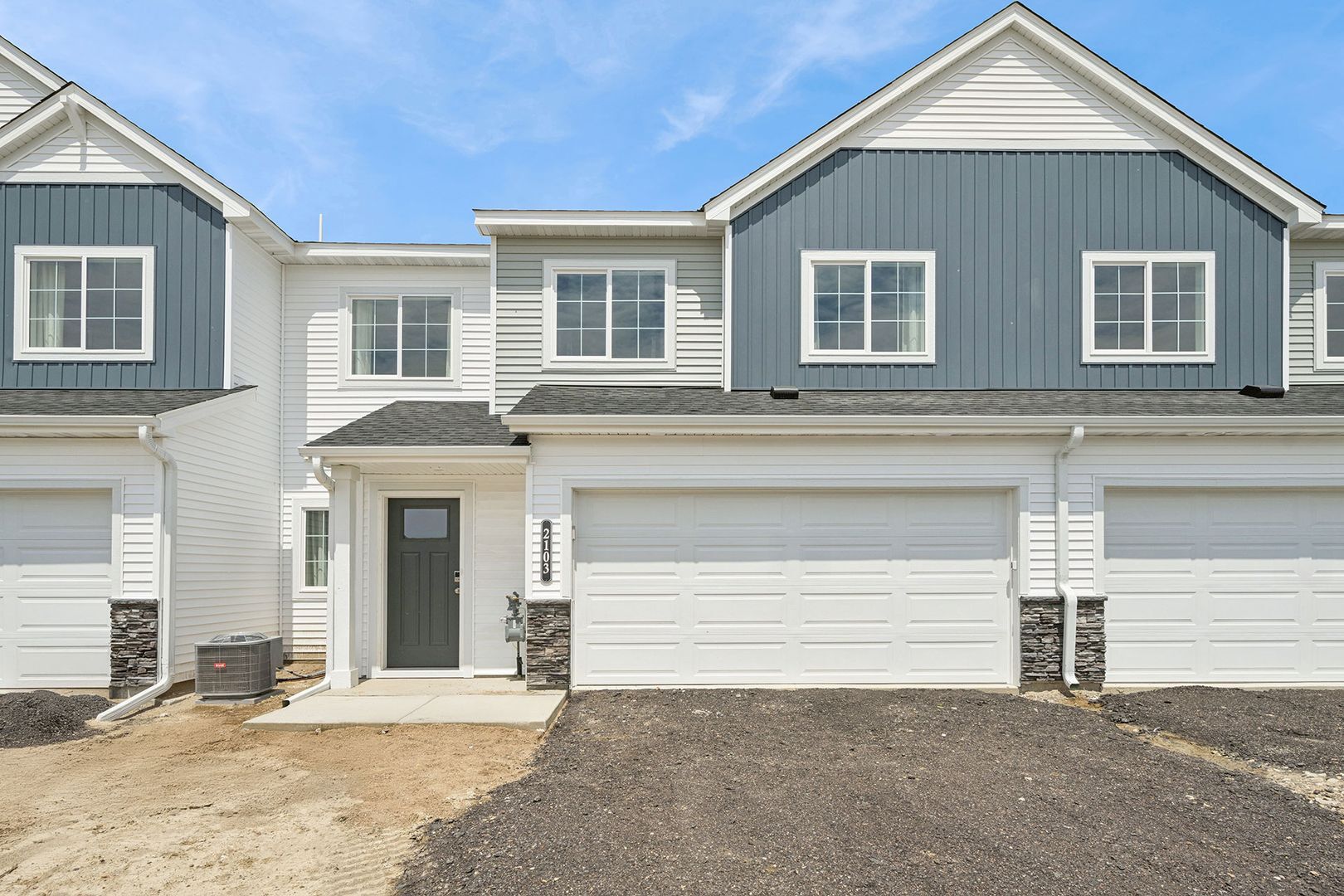 25571 3Rd St W, Zimmerman, MN 55398 - Townhome Rentals in Zimmerman MN ...