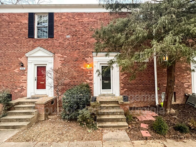 3592 Martha Custis Dr Unit #303, Alexandria, VA 22302 - Condo for Rent ...