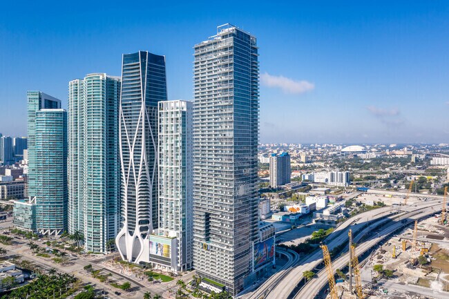 Marquis Apartments - Miami, FL | Apartments.com