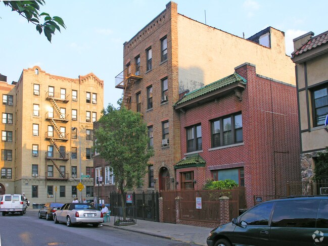 24 W 174th St, Bronx, NY 10453 Apartments - Bronx, NY | Apartments.com