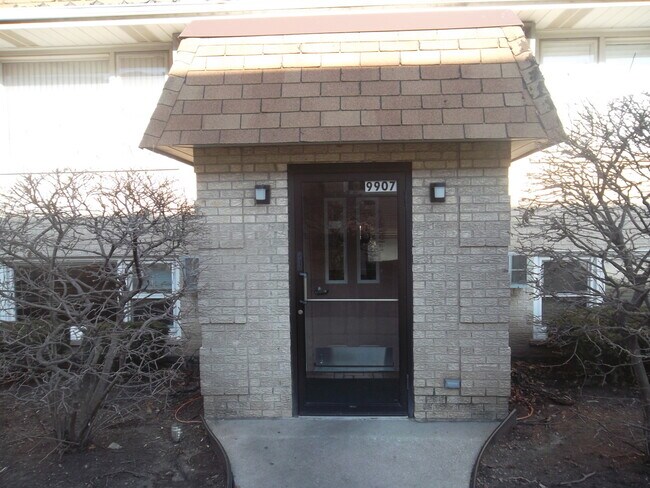 9911 W 58th St Unit 9, Countryside, IL 60525 - Condo for Rent in ...