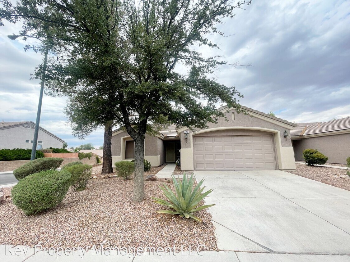 2158 Chapman Ranch Dr, Henderson, NV 89012 - House Rental in Henderson ...