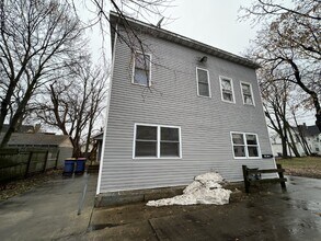 Best Luxury Silas Hall Apartments for Rent - Grand Rapids, MI - Updated ...