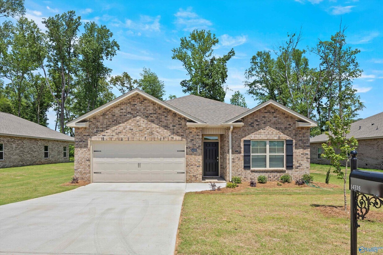 14335 Lannister Ln, Athens, AL 35613 | Apartments.com