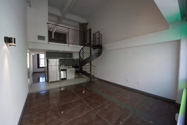 The Broadway Lofts Rentals - Los Angeles, CA | Apartments.com