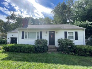 Rock Orchard Apartments under $2,500 - Rye, NH - Updated Today ...