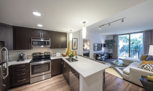 The Mark at Cityscape Apartments - 11 Plaza Real S Boca Raton, FL ...