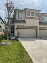 Riverbend Crossing Apartments under $1,500 - Montgomery, TX - 5 Rentals ...