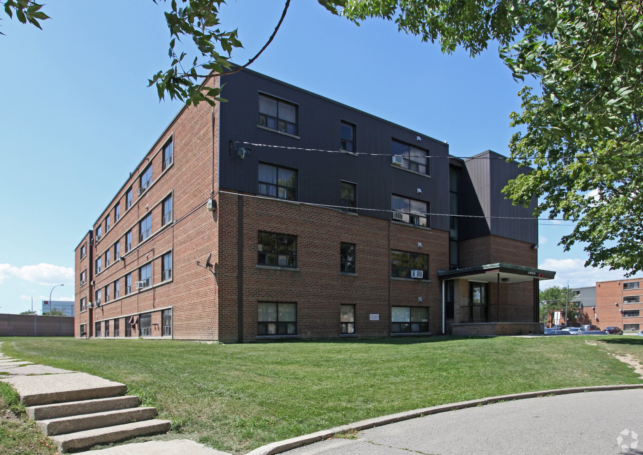 6 Replin Rd, Toronto, ON M6A 2N1 Apartments - 6 Replin Rd Toronto, ON ...