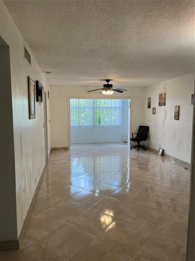 151 Berkley Rd Unit 301, Hollywood, FL 33024 - 151 Berkley Rd Hollywood ...