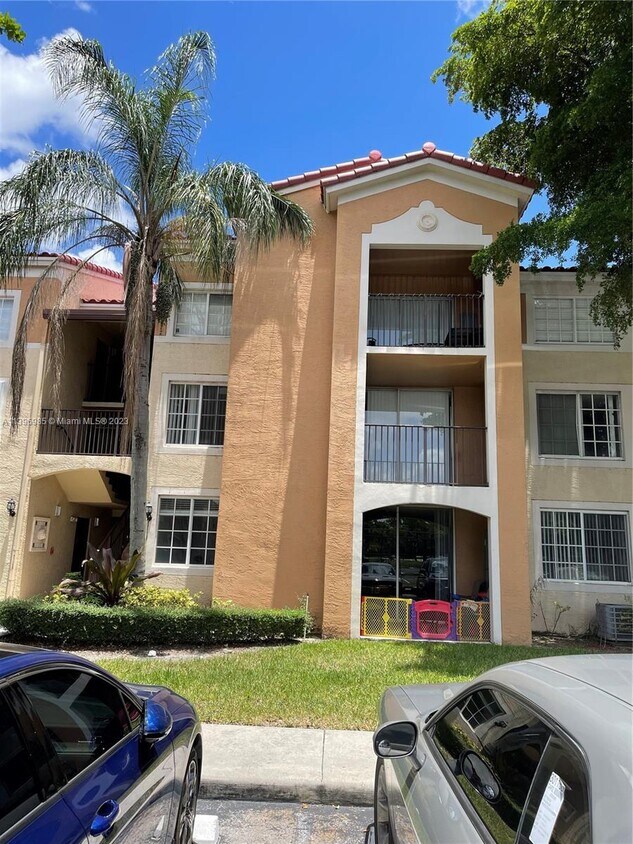 2133 Renaissance Blvd Unit 203, Miramar, FL 33025 - Room for Rent in ...
