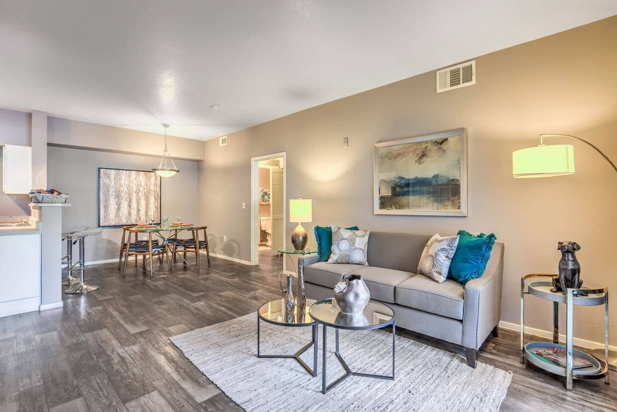 Copper Creek Apartments - 9400-9490 Bermuda Rd Las Vegas, NV 89123 ...