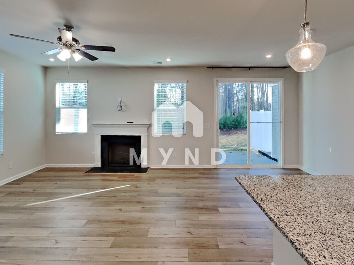 1342 Southern Sugar Dr, Charlotte, NC 28262 | Apartments.com