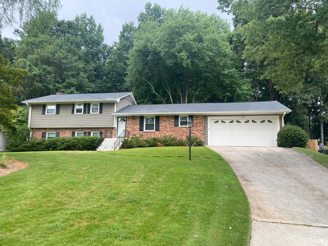 1830 Queens Way, Chamblee, GA 30341 - House Rental in Chamblee, GA ...