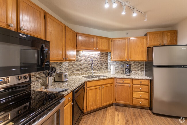 North Loop Apartments for Rent with Hardwood Floors - Minneapolis, MN ...