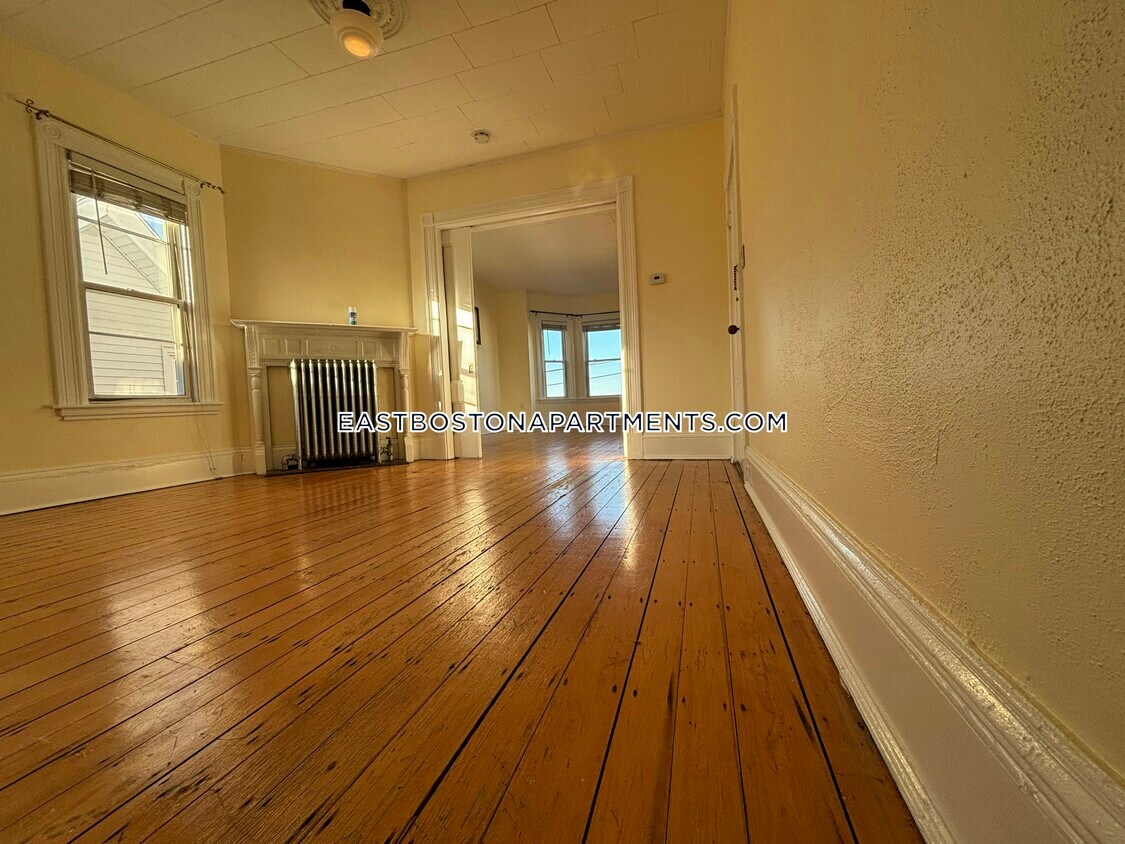 33 Falcon St Unit 3, Boston, MA 02128 - 33 Falcon St Boston, MA 02128 ...