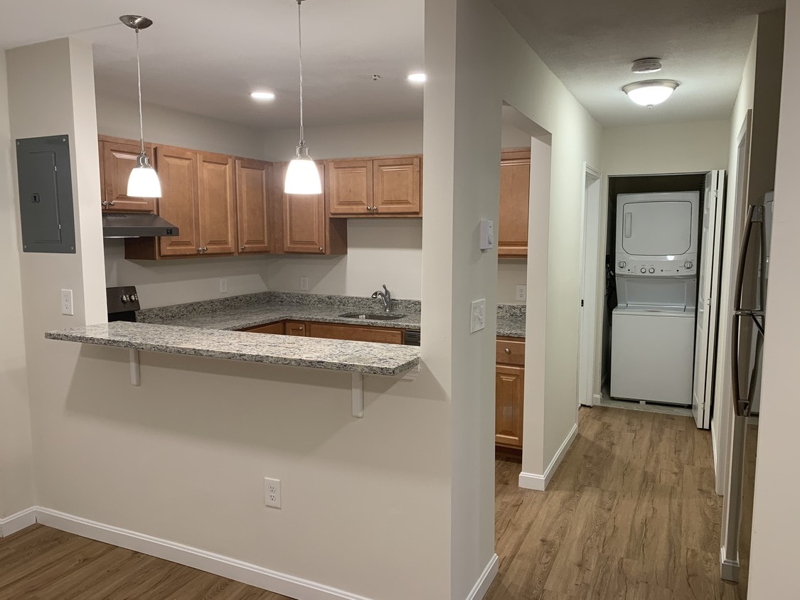 Wayside Apartments - 447 Boston Post Rd E Marlborough, MA 01752 ...