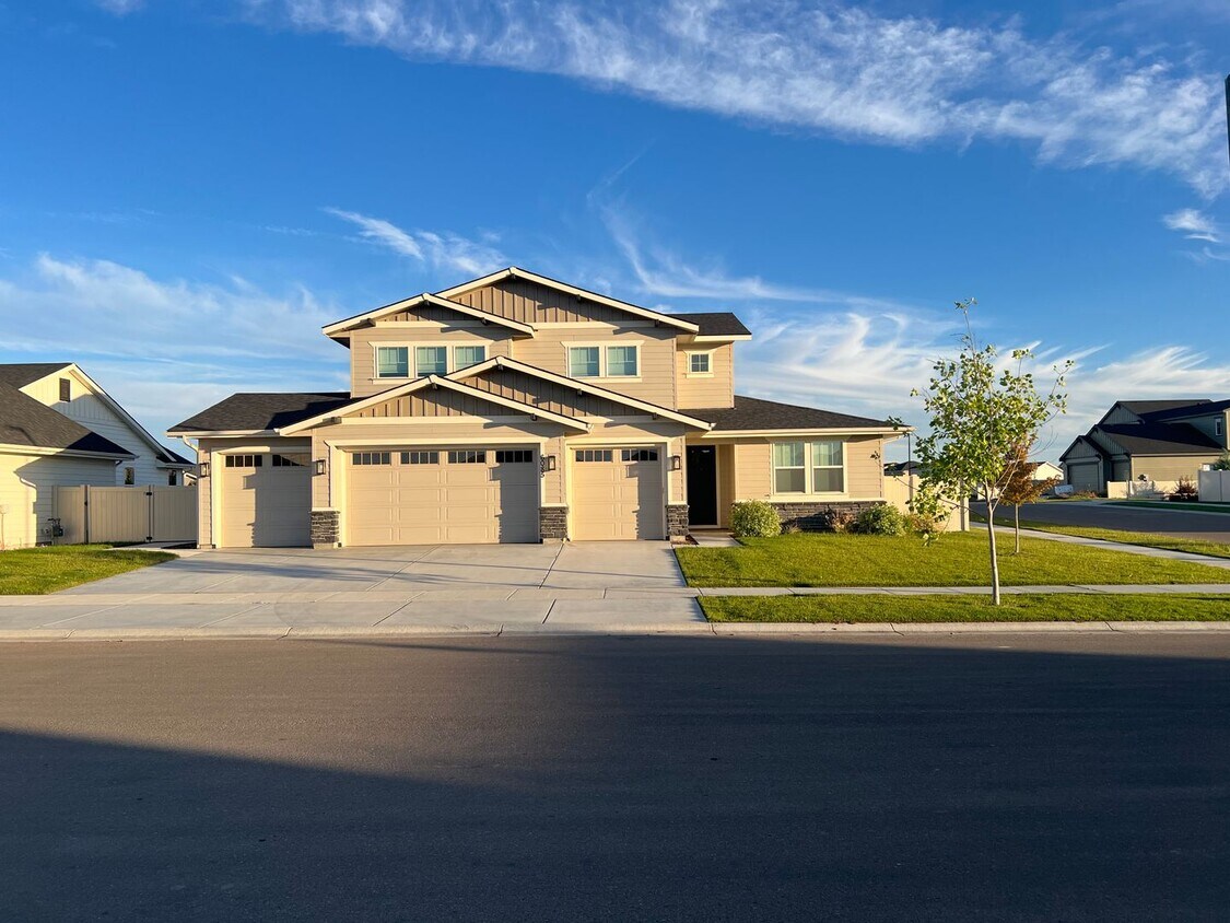 6085 W Doublerock Ct, Meridian, ID 83646 - House Rental in Meridian, ID ...
