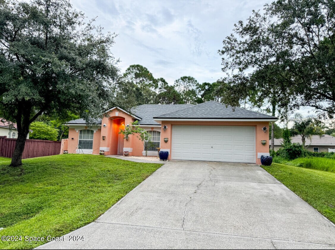 255 Gordon Rd NW, Palm Bay, FL 32907 - House Rental in Palm Bay, FL ...
