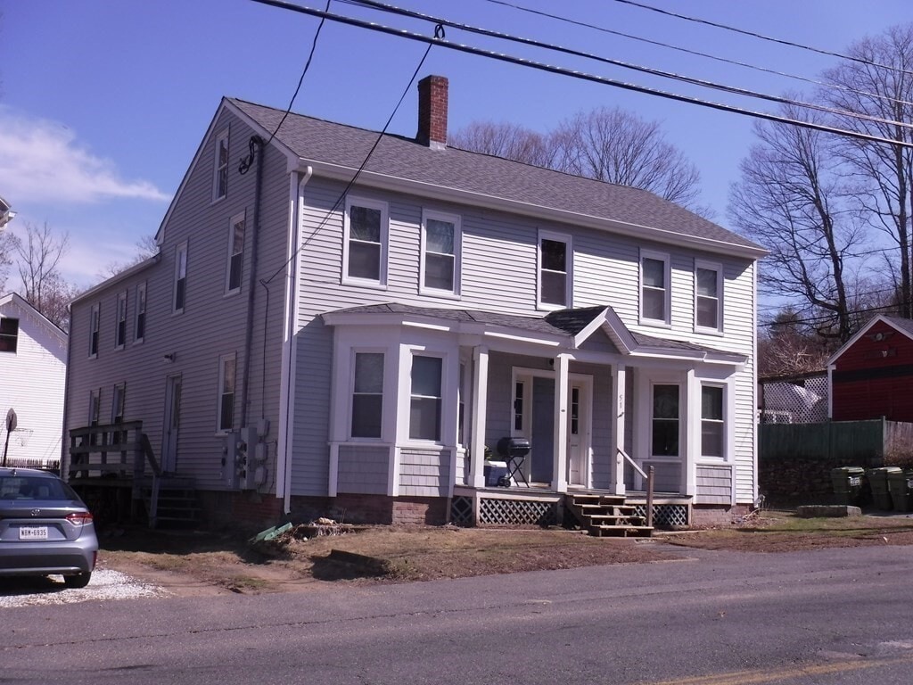51 Maple St Warren, MA 01083 - Alquileres en Warren, MA | Apartamentos.com